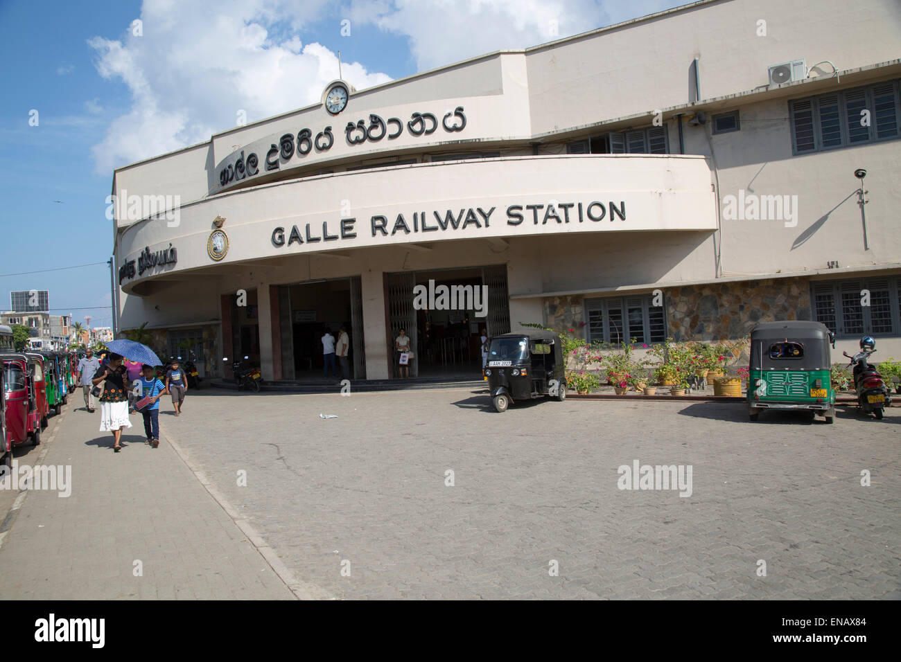 Sri lankan railways colombo sri lanka hi-res stock photography and ...