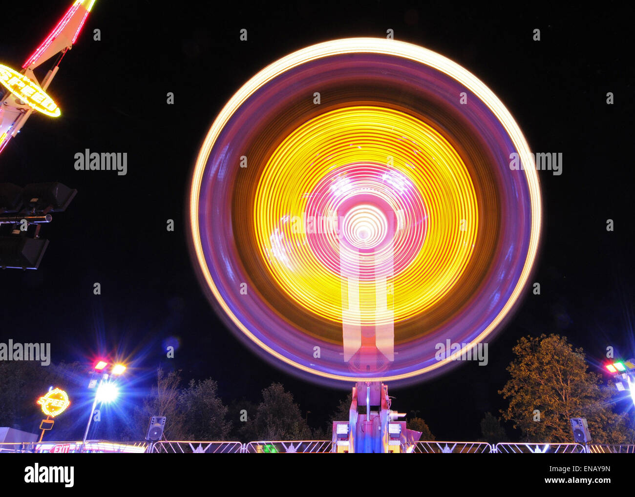 All the fun of the fair with Fair Ground Images making Patterns in ...