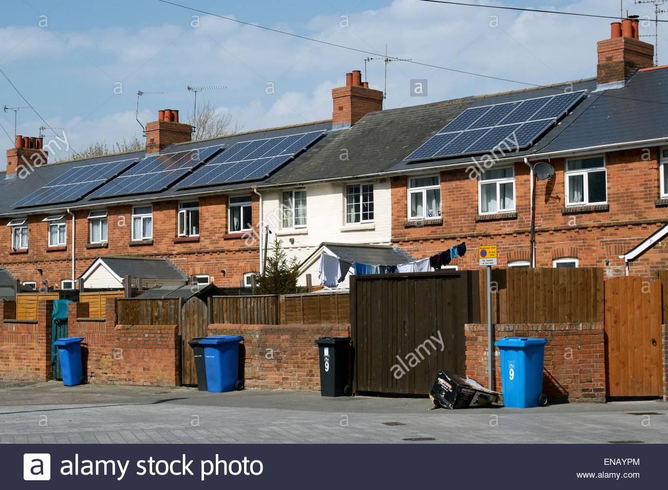 Back To Back Housing Houses High Resolution Stock Photography and ...