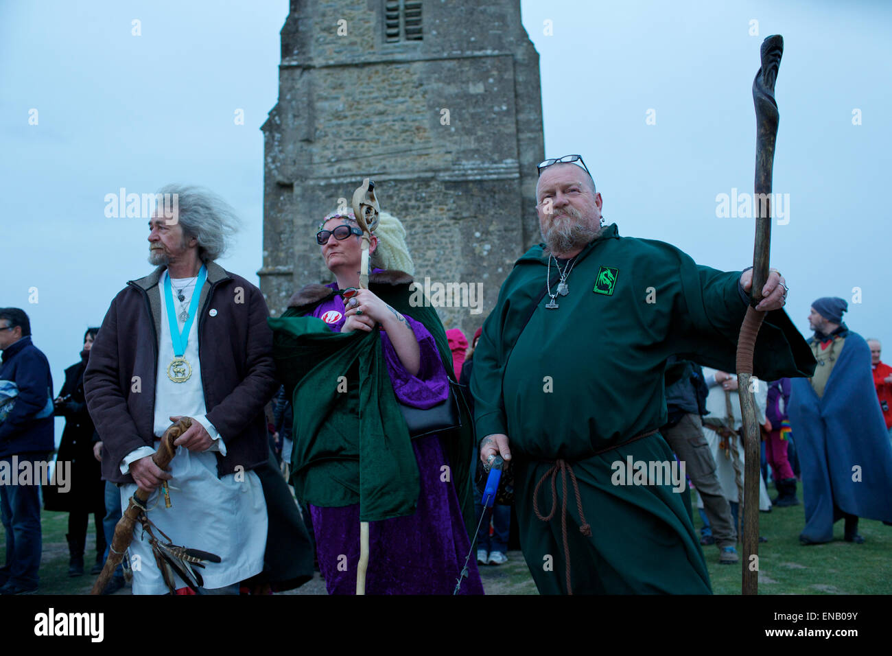 Goddesses, Druids, Pagan worshippers and Morris dancers begin a day of ...