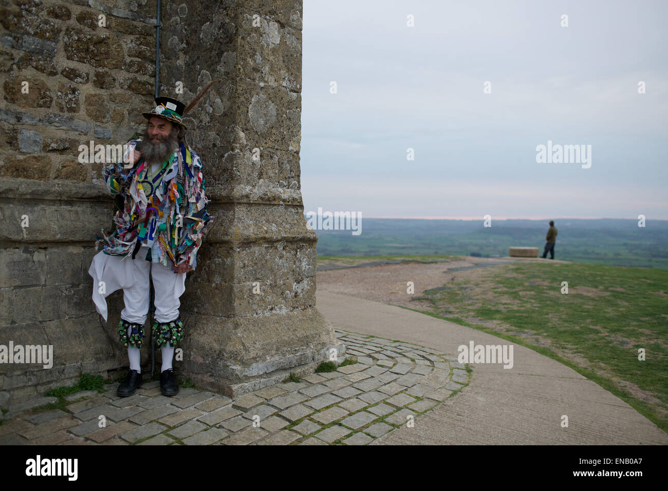 Goddesses, Druids, Pagan worshippers and Morris dancers begin a day of ...