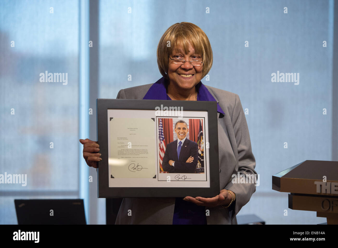 Manhattan, New York, USA. 30th Apr, 2015. PA toll collector ELIZABETH ...