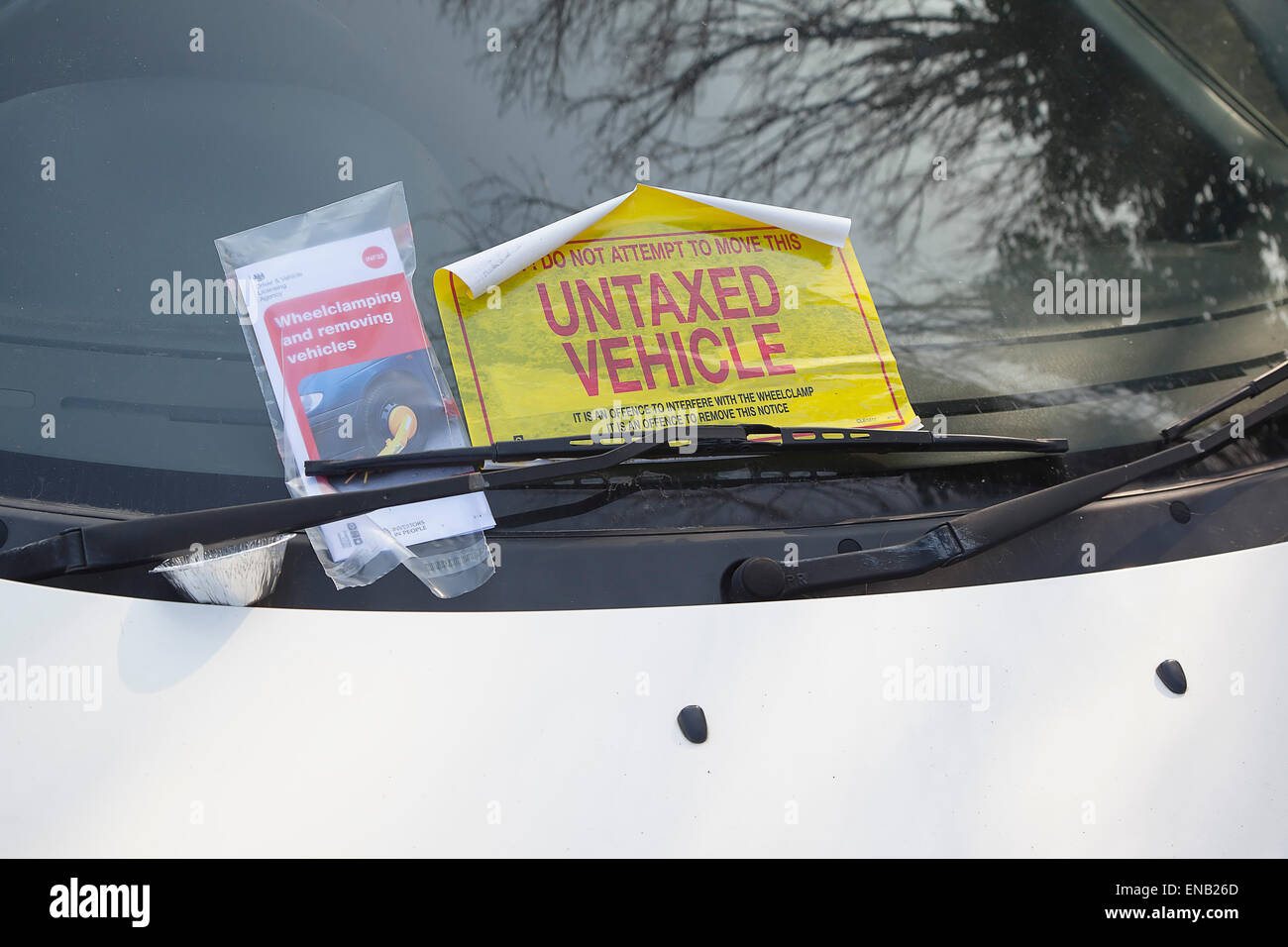 Transport, Road, Cars, Ticket placed on windscreen of clamped untaxed ...
