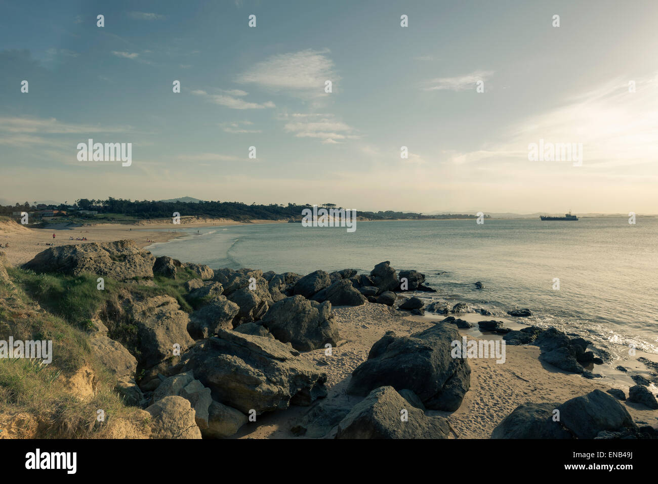 Empty beach and rocks hi-res stock photography and images - Alamy