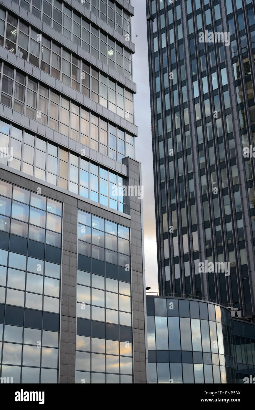 rows of windows in an office building Stock Photo - Alamy