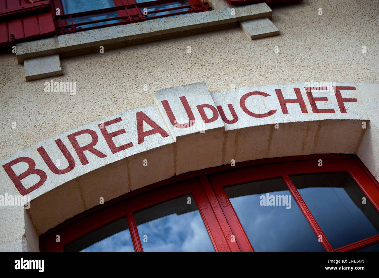 Station master vintage hi-res stock photography and images - Alamy