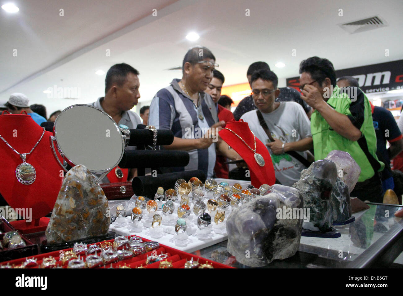 Imported stones hi-res stock photography and images - Alamy