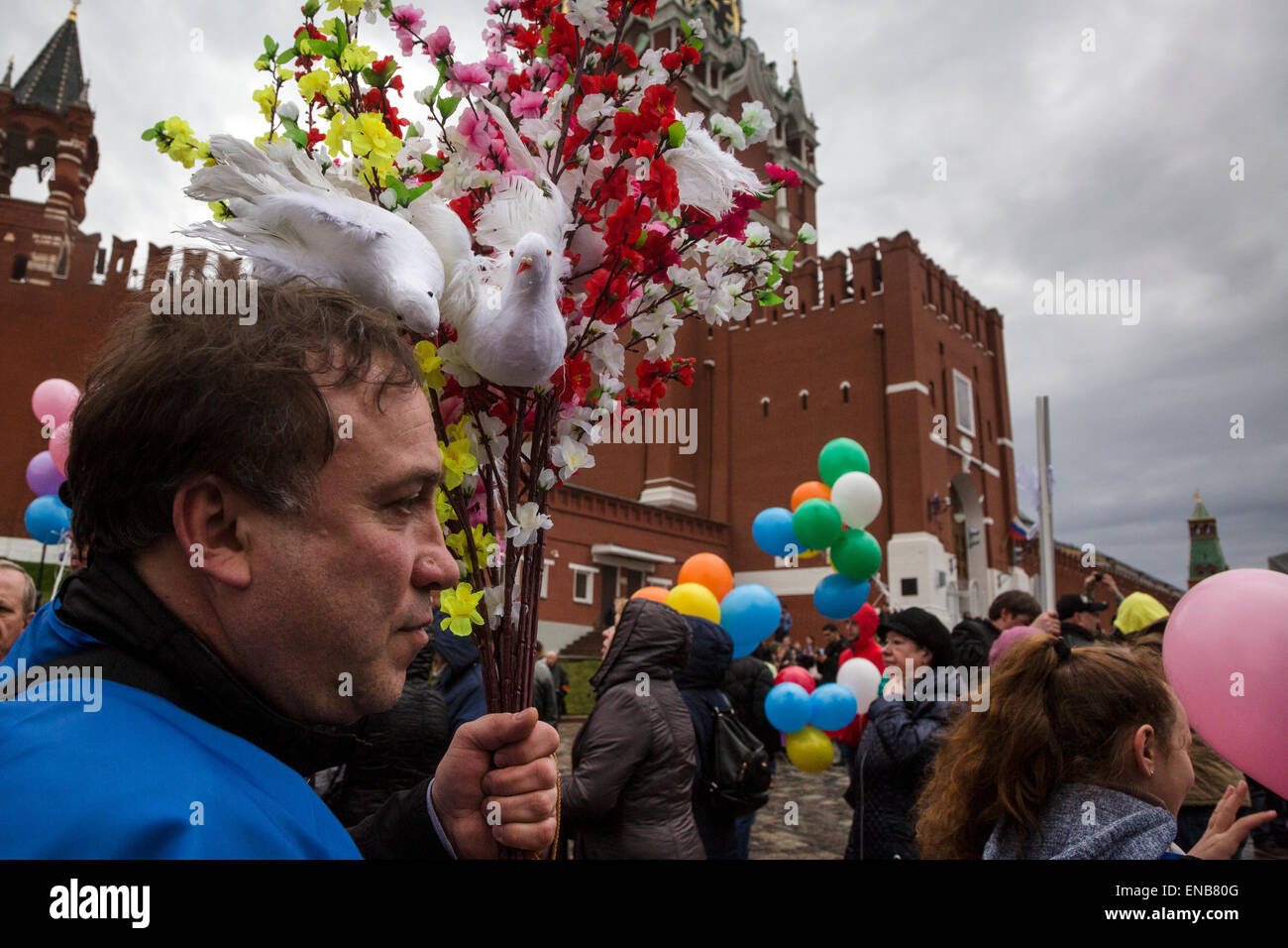 Moscow, Russia. 1st May, 2015. Participants in the Labor Union march ...