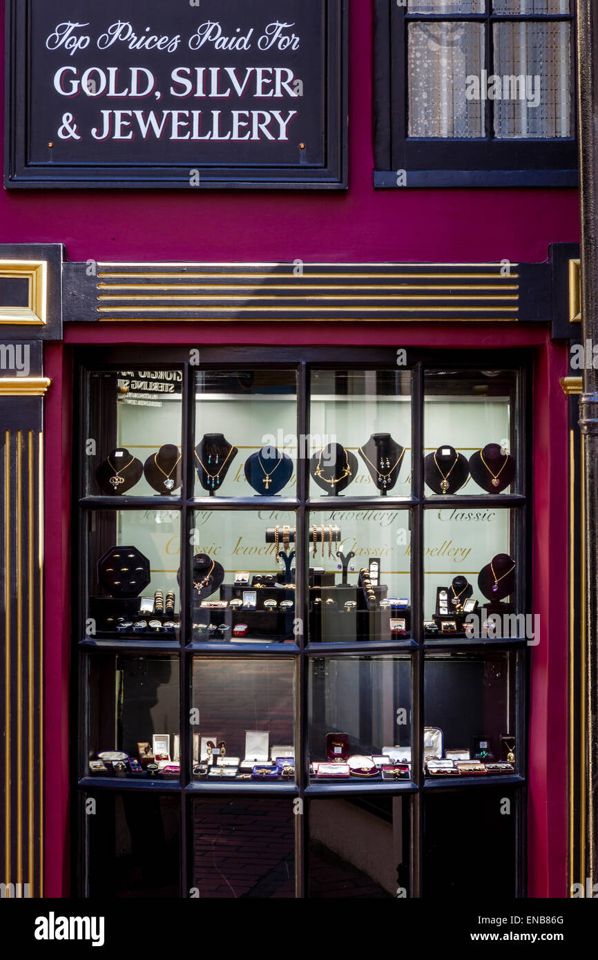 Jewellery shops in the lanes brighton hi-res stock photography and ...