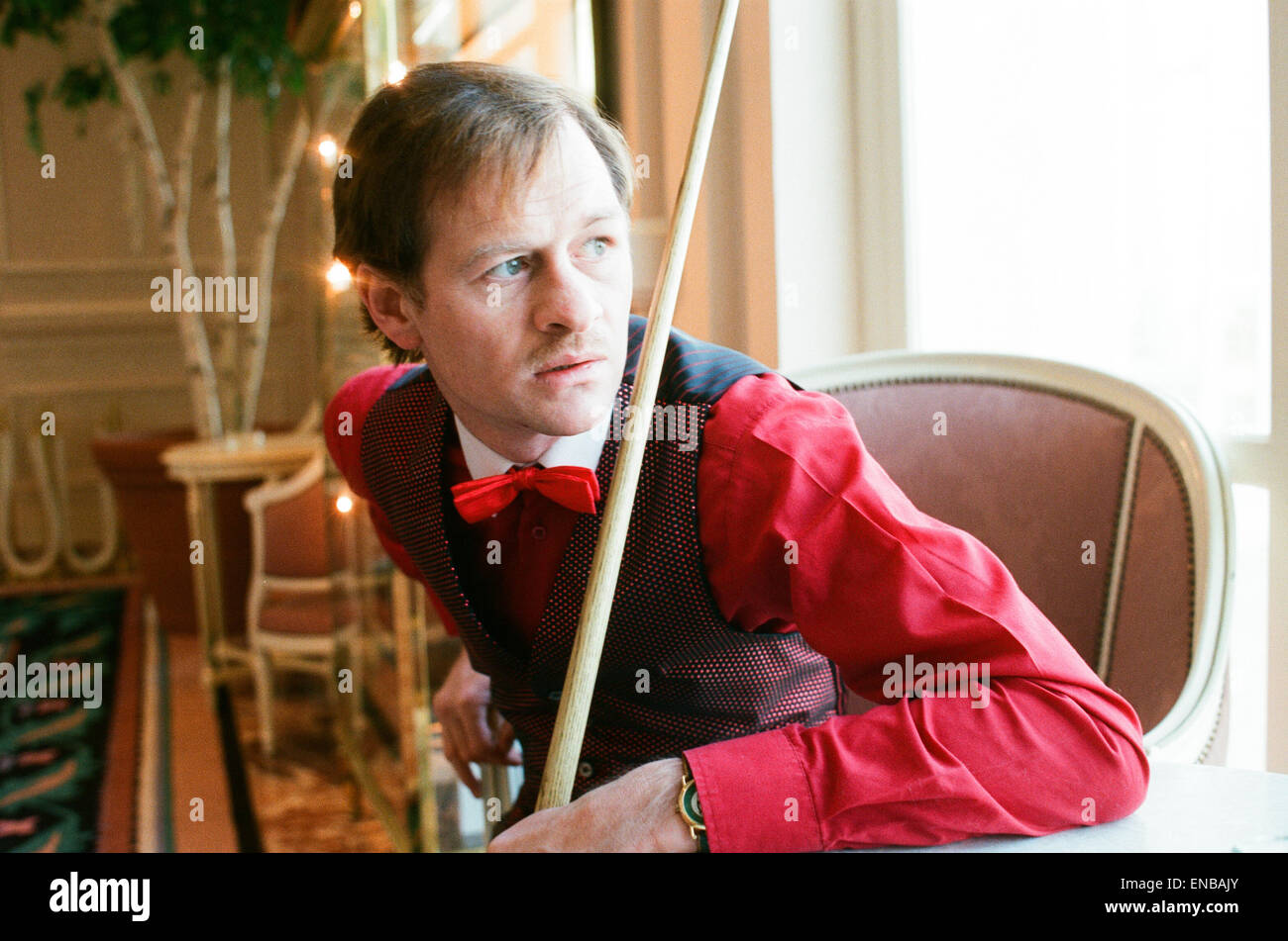 Snooker player alex higgins hi-res stock photography and images - Alamy