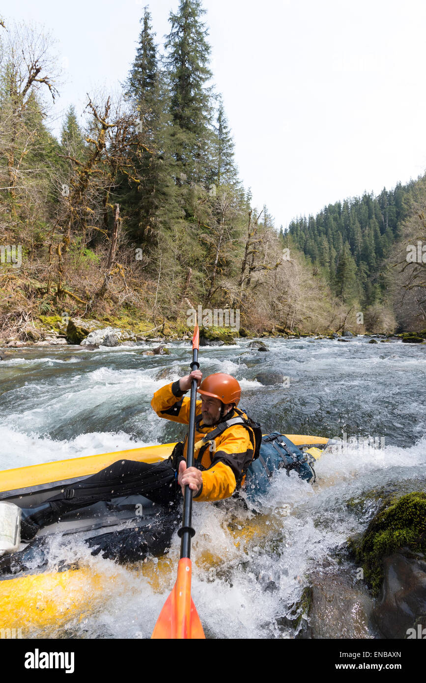 Middle santiam river hi-res stock photography and images - Alamy