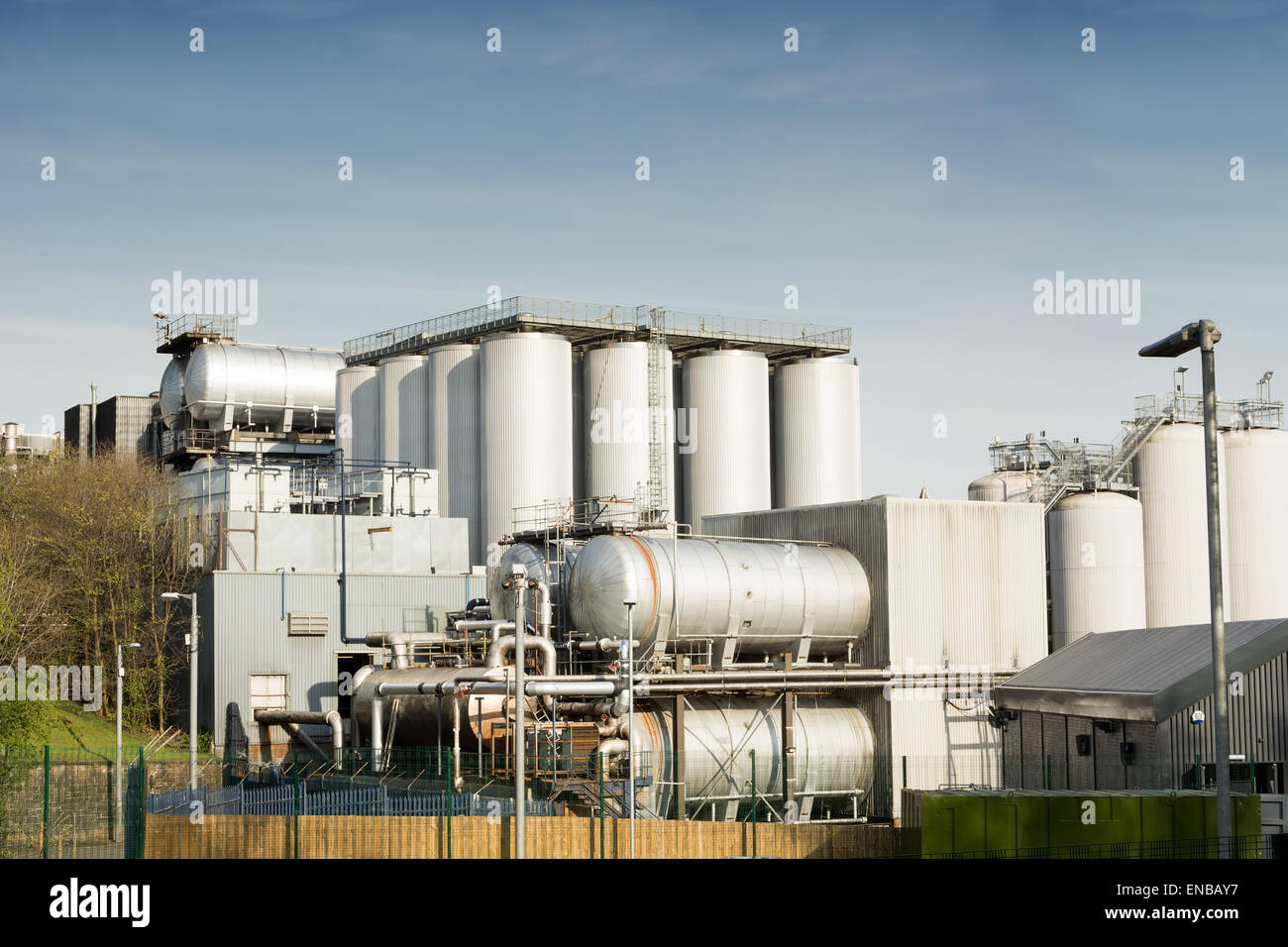 Modern brewery factory exterior Stock Photo - Alamy