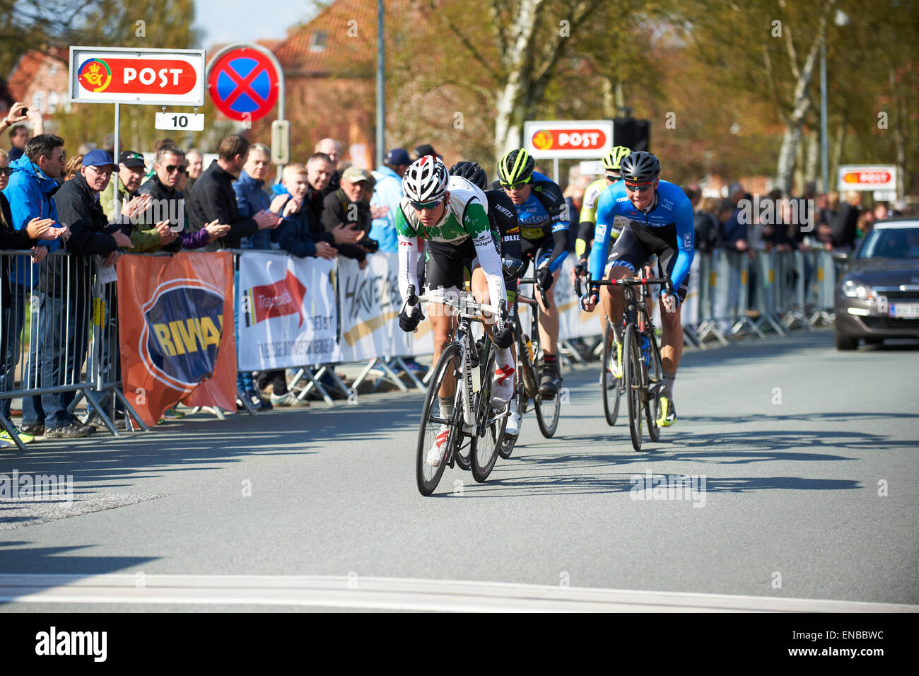 International cycling team hi-res stock photography and images - Alamy