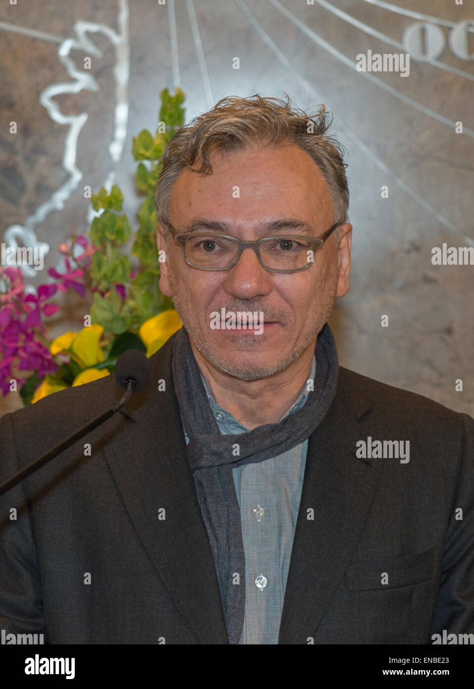 Manhattan, New York, USA. 1st May, 2015. Artist PETER HALLEY speaks as ...