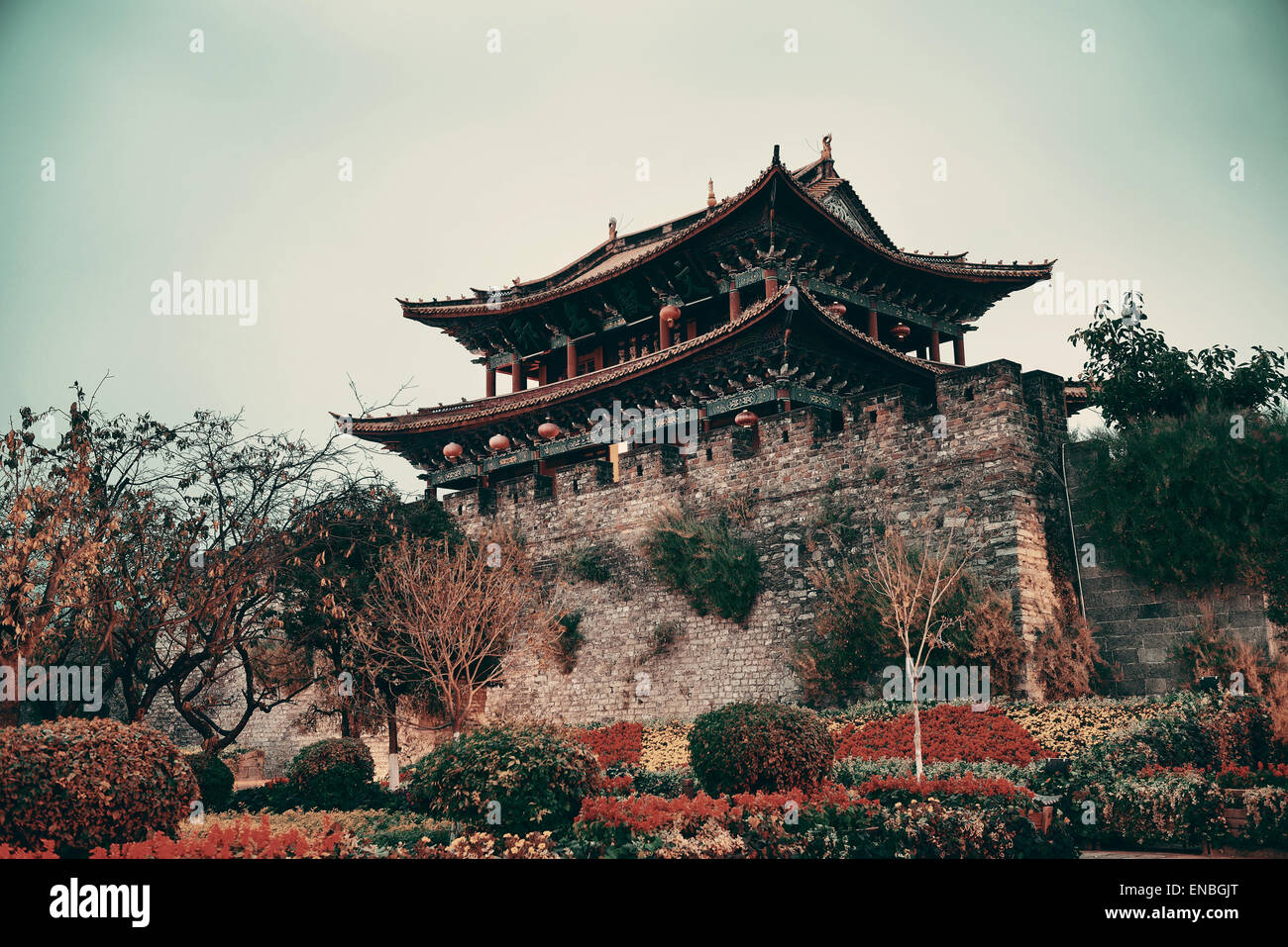 Gate dali china hi-res stock photography and images - Alamy