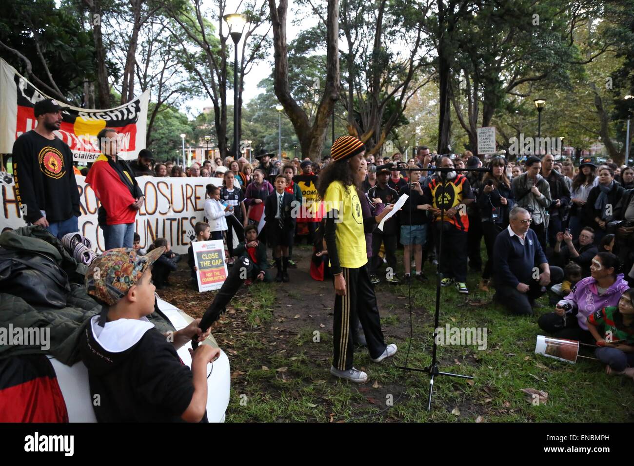Protest against the forced closure of remote Aboriginal communities in ...