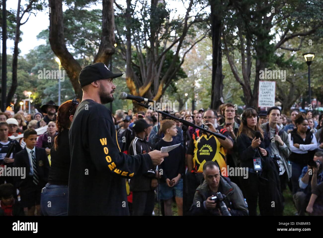Protest against the forced closure of remote Aboriginal communities in ...