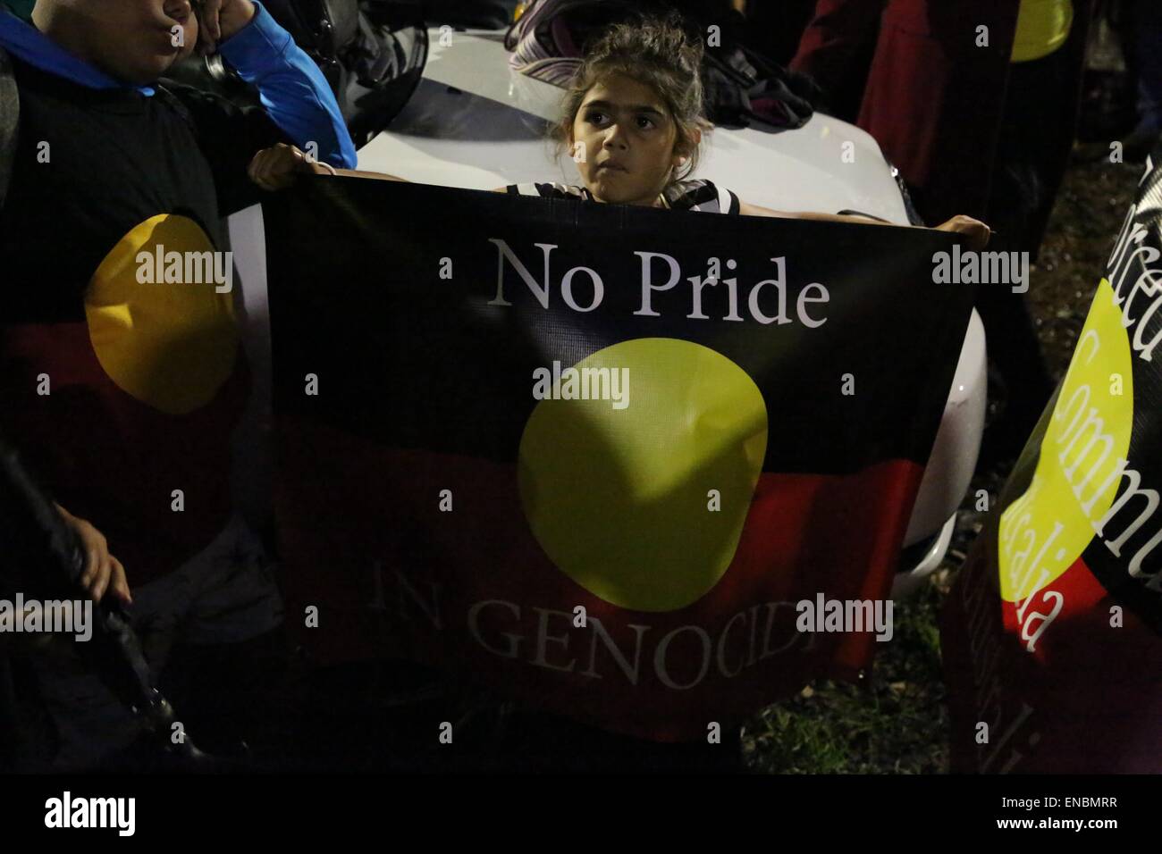 Protest against the forced closure of remote Aboriginal communities in ...