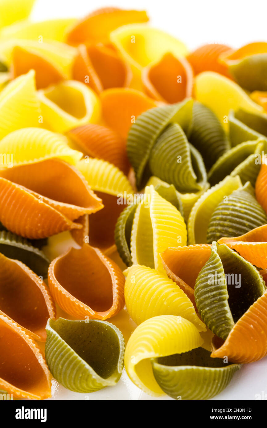 Multicolor shell pasta with tomato and spinach Stock Photo - Alamy