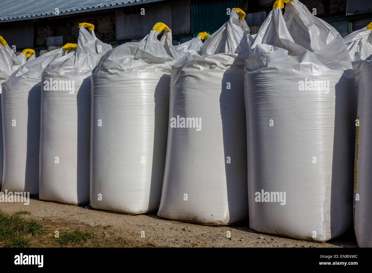 Big bags hi-res stock photography and images - Alamy