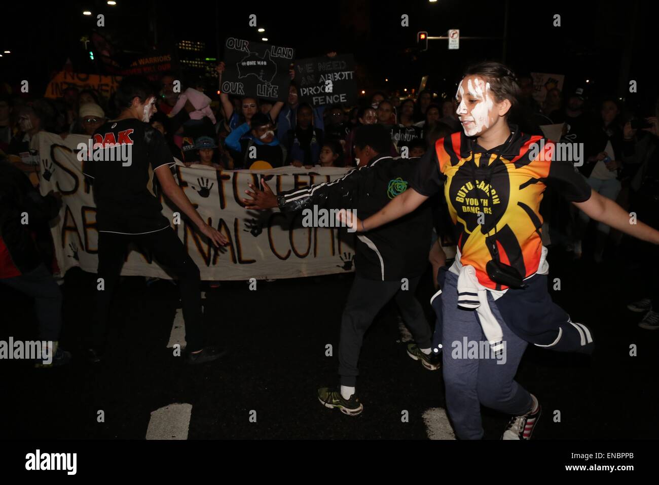 Protest against the forced closure of remote Aboriginal communities in ...