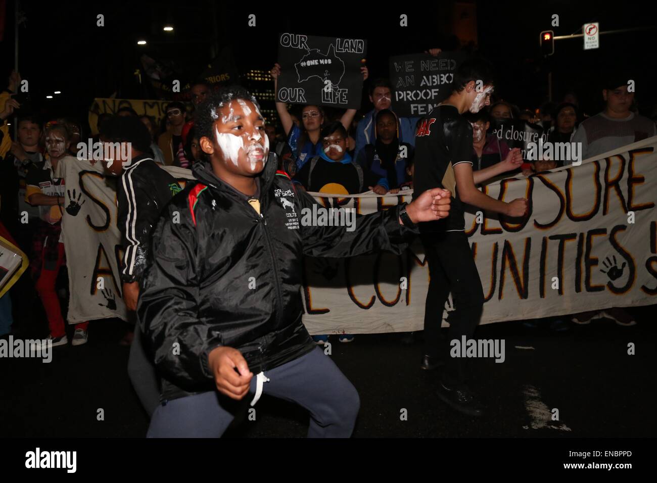 Protest against the forced closure of remote Aboriginal communities in ...