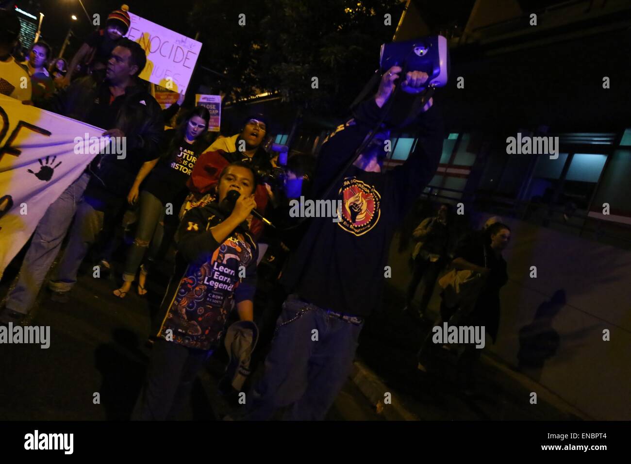 Protest against the forced closure of remote Aboriginal communities in ...