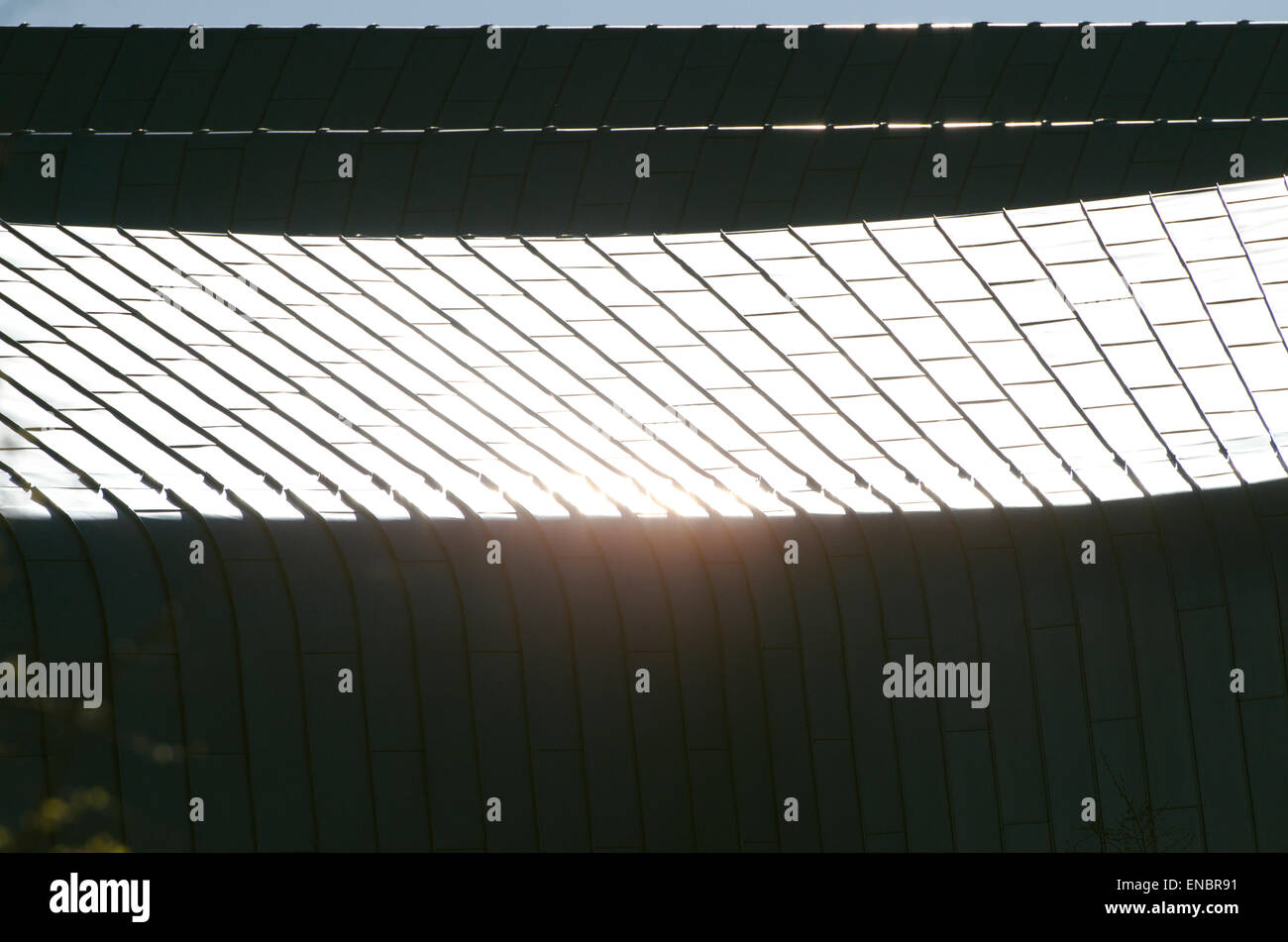 Reflective cladding hi-res stock photography and images - Alamy