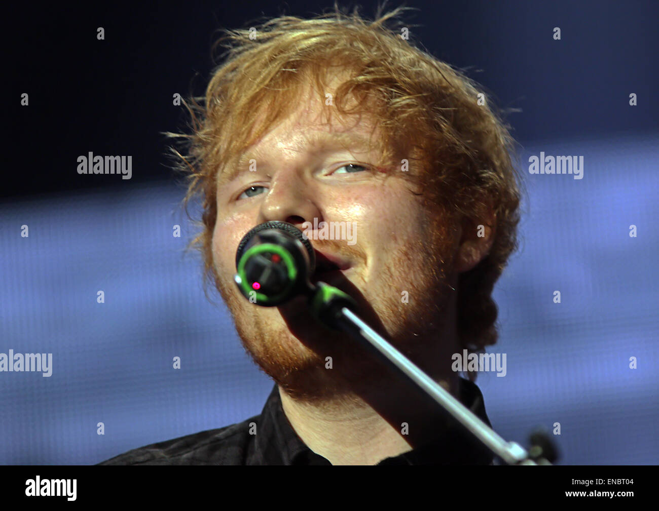 Ed Sheeran performing live on stage at Manchester Arena Featuring: Ed ...