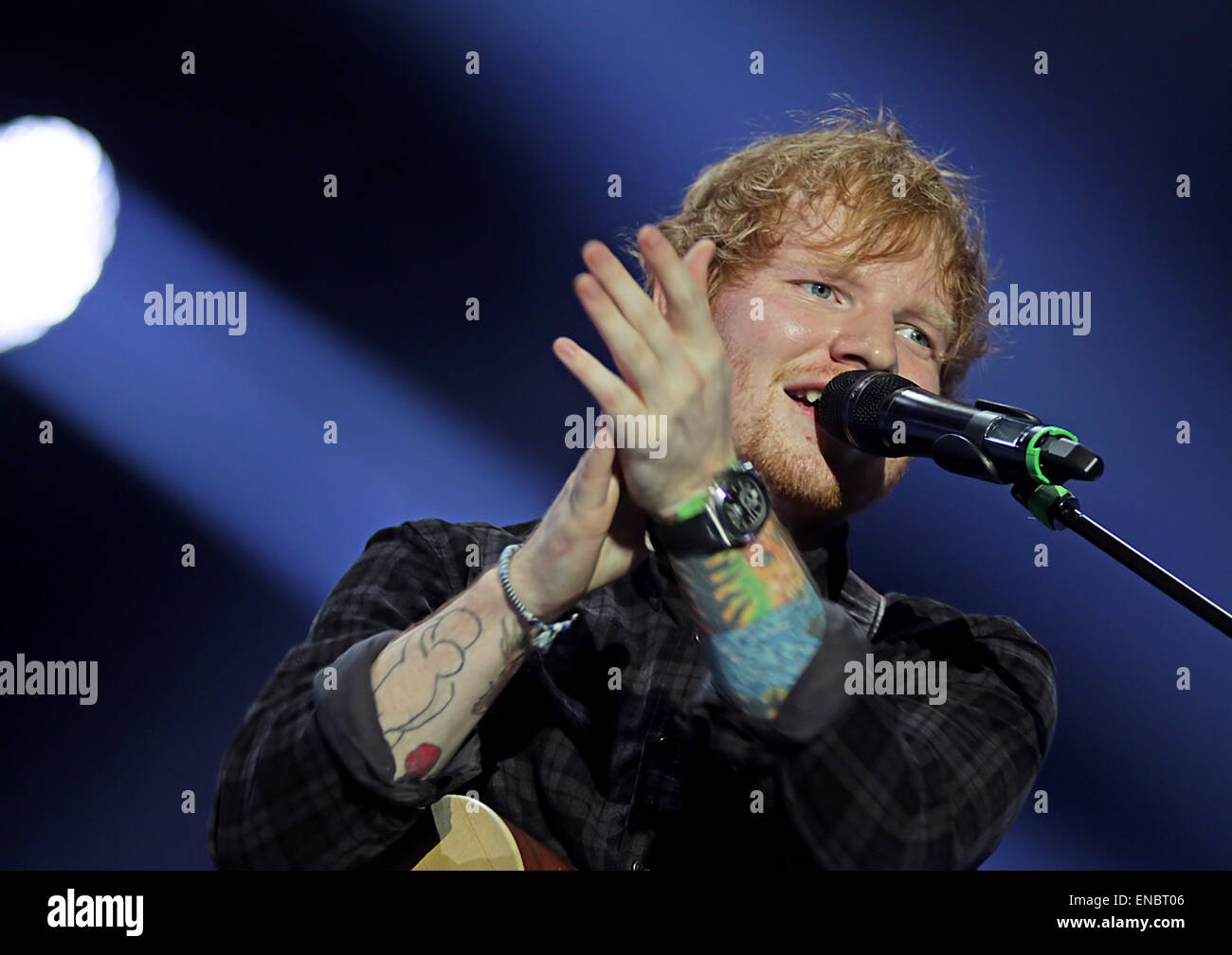 Ed Sheeran performing live on stage at Manchester Arena Featuring: Ed ...