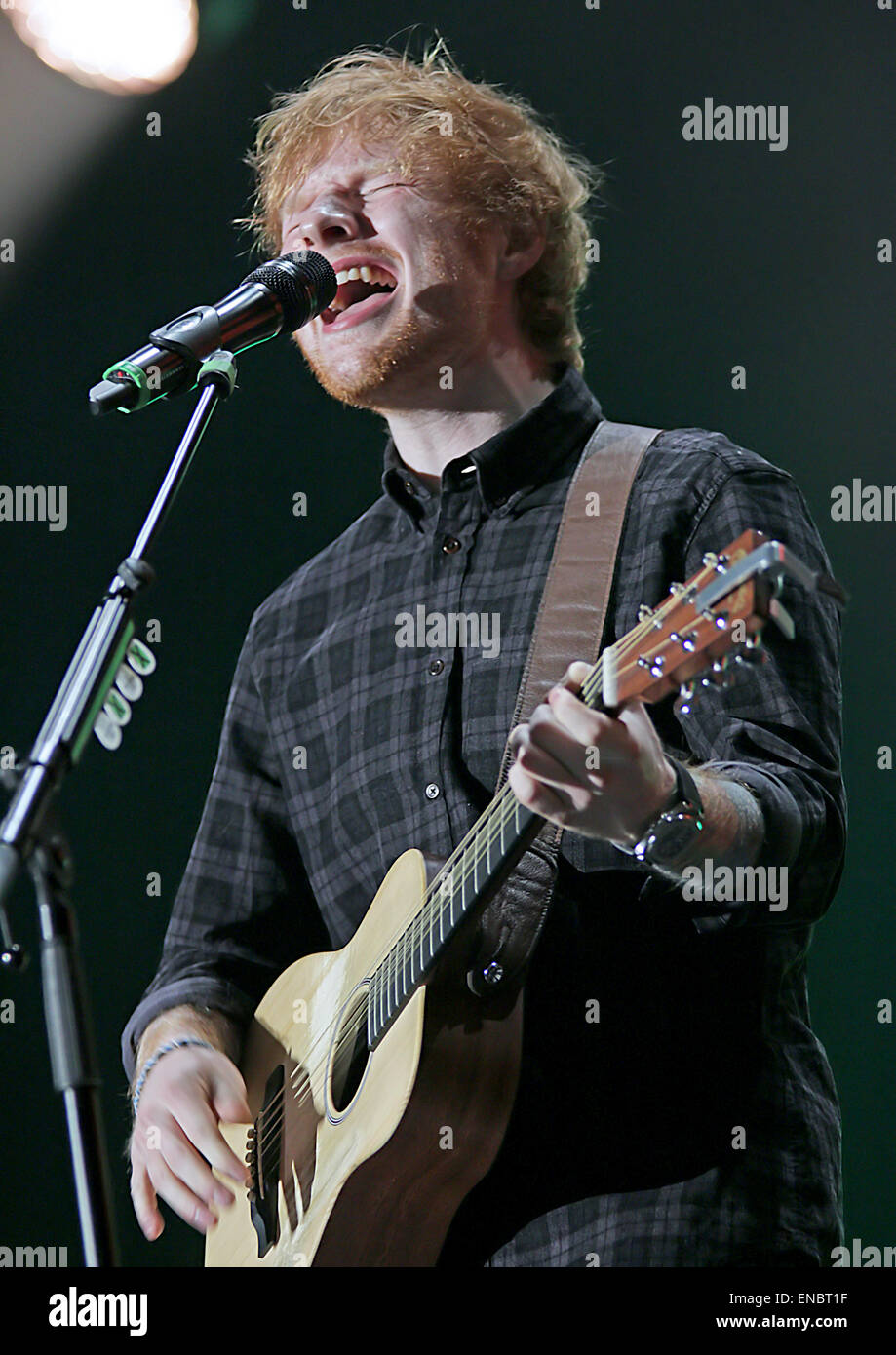 Ed Sheeran performing live on stage at Manchester Arena Featuring: Ed ...