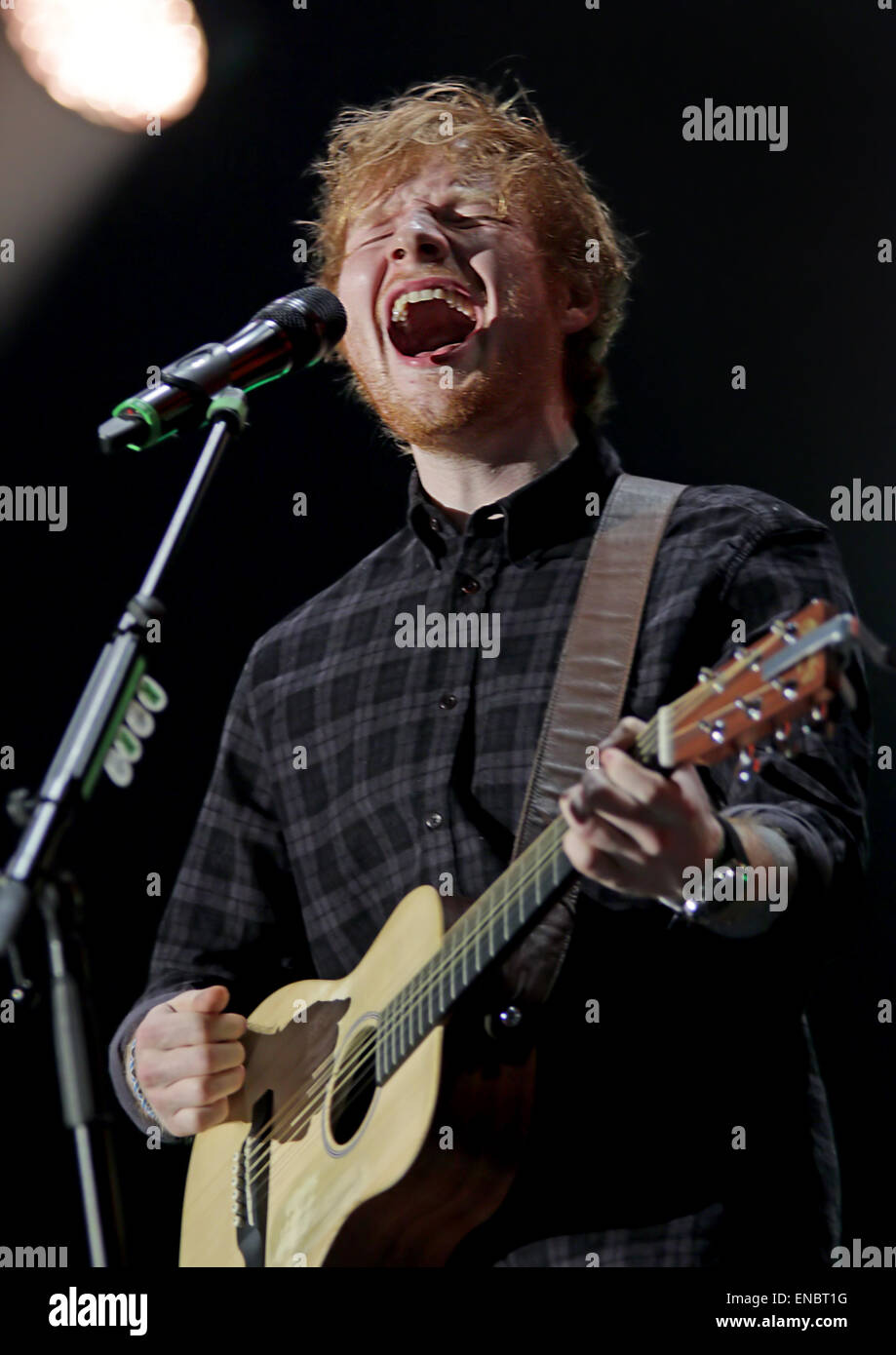 Ed Sheeran performing live on stage at Manchester Arena Featuring: Ed ...