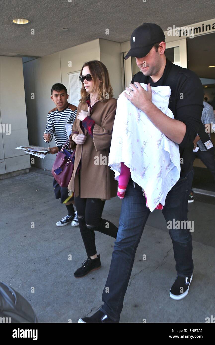Emily Blunt and family arrive at Los Angeles International Airport (LAX ...