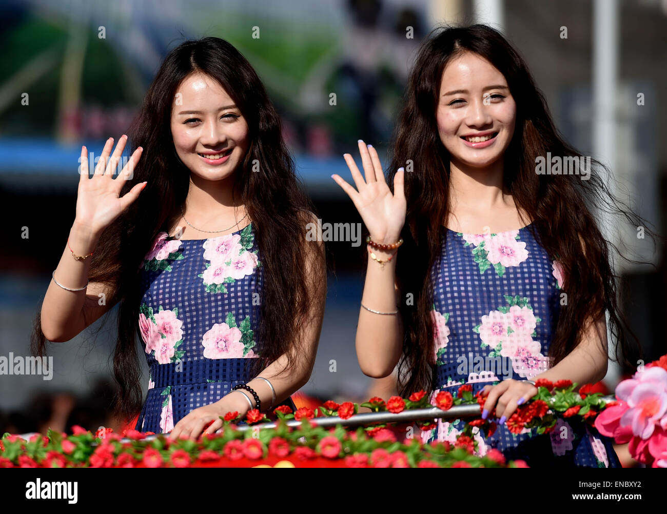 Triplets sisters hi-res stock photography and images - Alamy