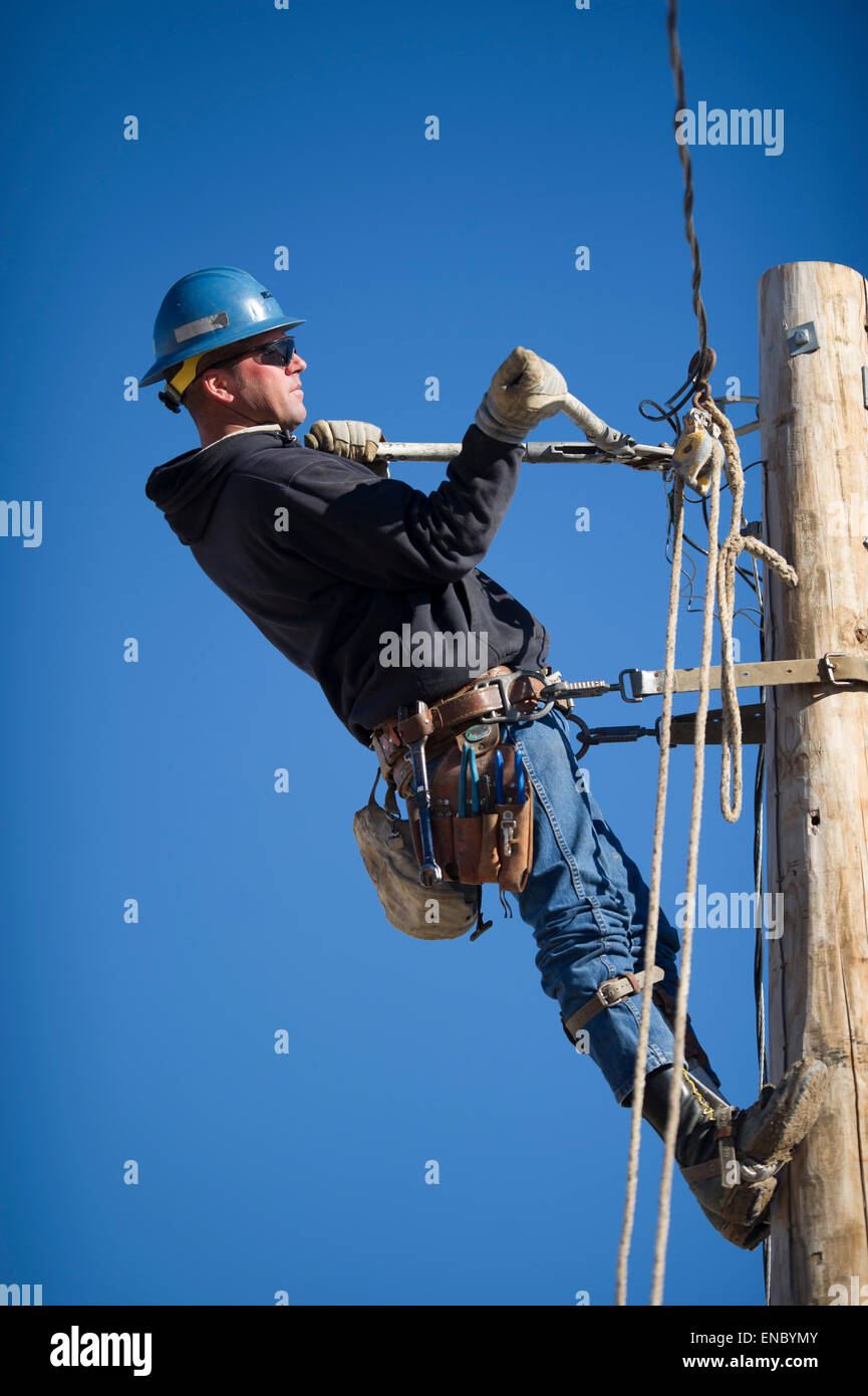 electrical utility lines for Tri-County Electric Coop TCEC Stock Photo ...