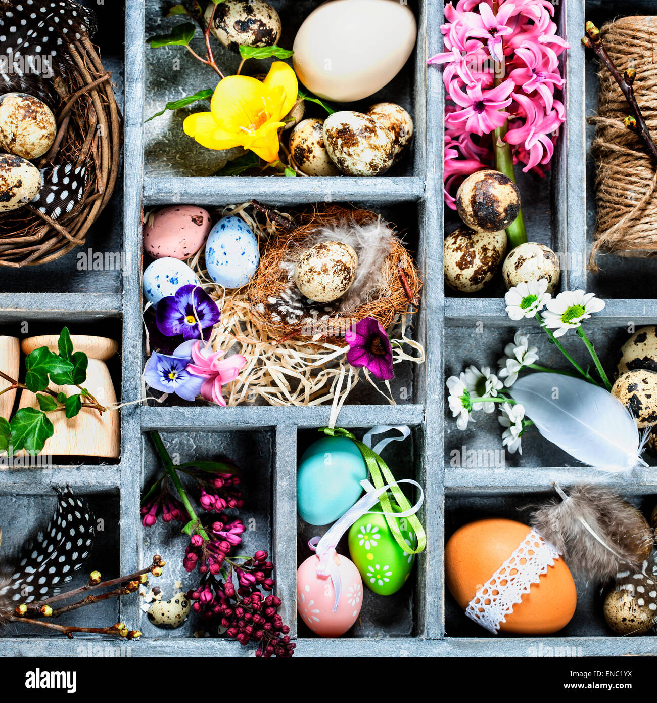 Vintage wooden egg box hi-res stock photography and images - Alamy