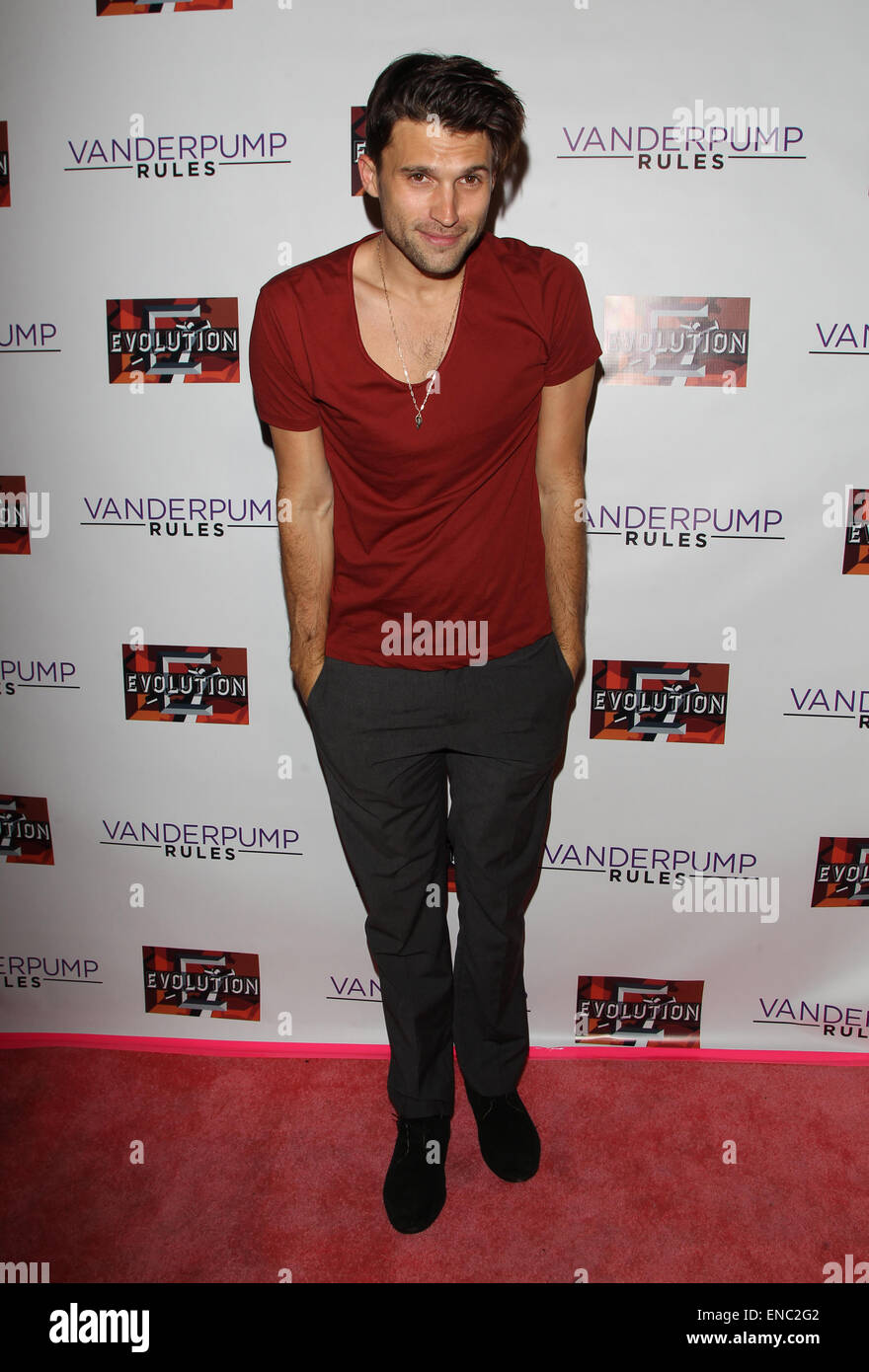 Vanderpump Rules Season 3 Cast And Crew Party Featuring: Tom Schwartz ...
