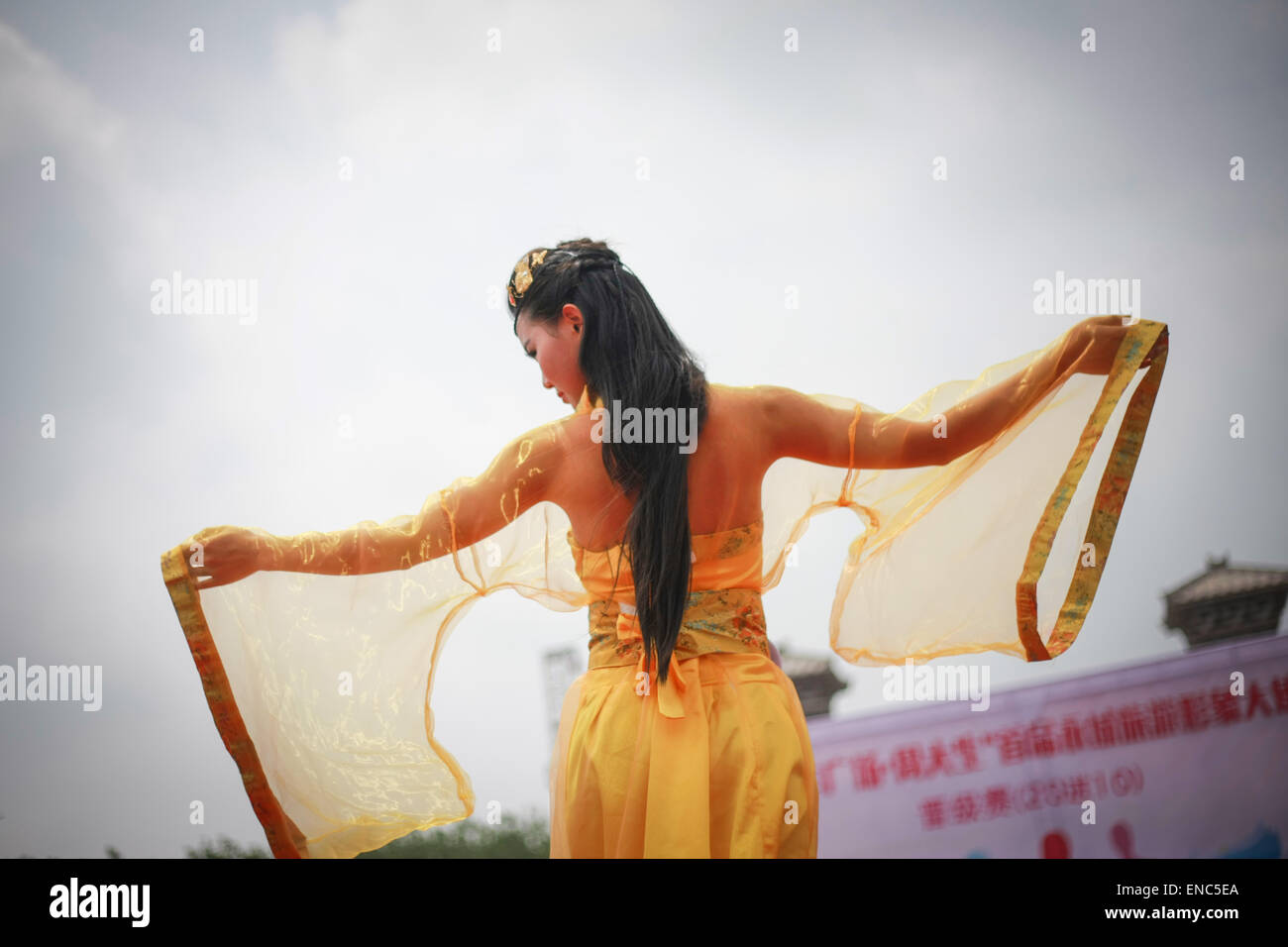Alamy model han hi-res stock photography and images - Alamy