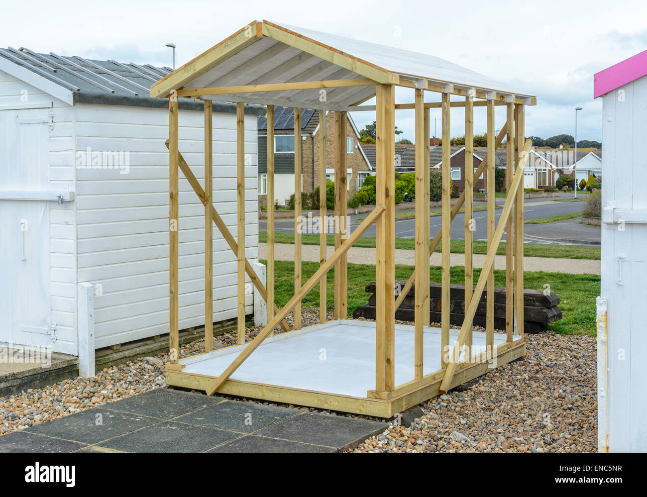 Wooden beach hut hi-res stock photography and images - Alamy