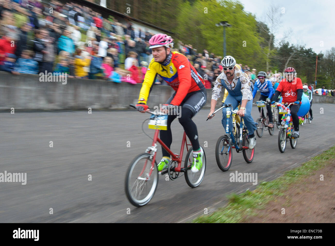 The riders go for a spin in the Schopp-o-drom during the World Klapp ...