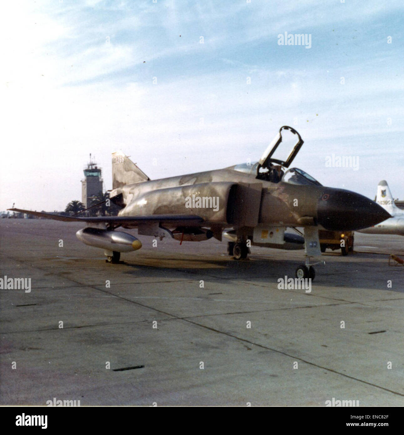 Mcdonnell f 4d phantom hi-res stock photography and images - Alamy