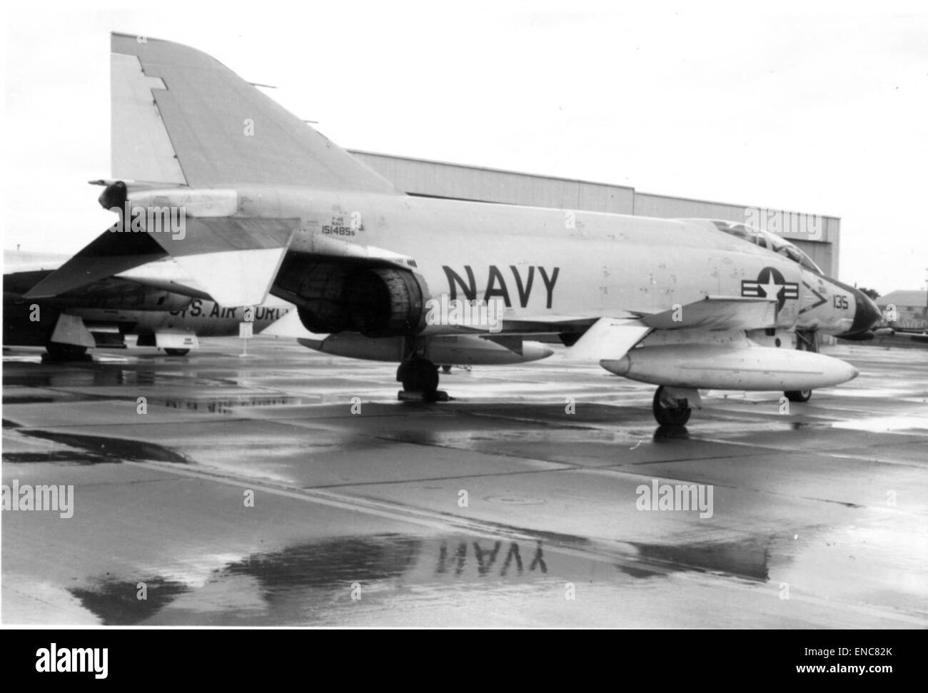 F4h 1 aircraft hi-res stock photography and images - Alamy