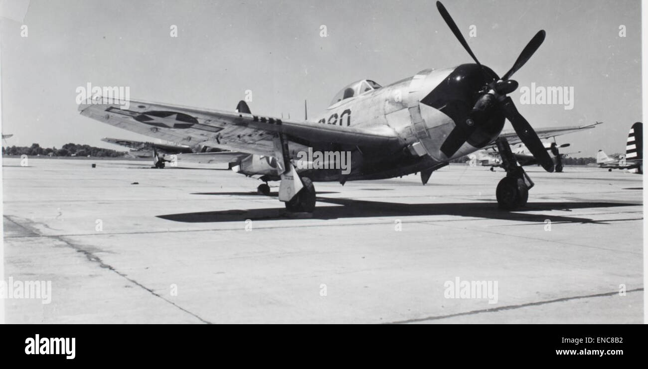 Republic p 47n thunderbolt aircraft hi-res stock photography and images ...