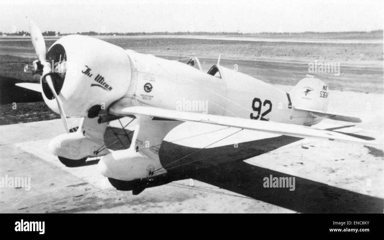 Wedell williams model 44 Black and White Stock Photos & Images - Alamy
