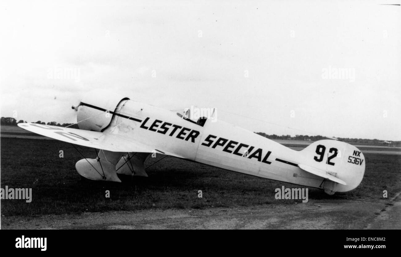 A left side view of the Wedell Williams Model 44 Racer NX-536V ...
