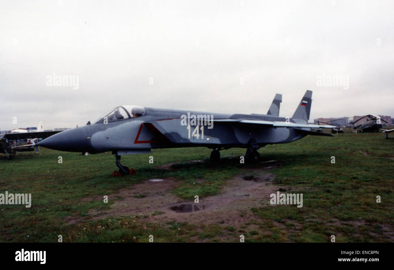 A Yakovlev Yak-141, a Soviet vertical take-off and landing aircraft, on ...
