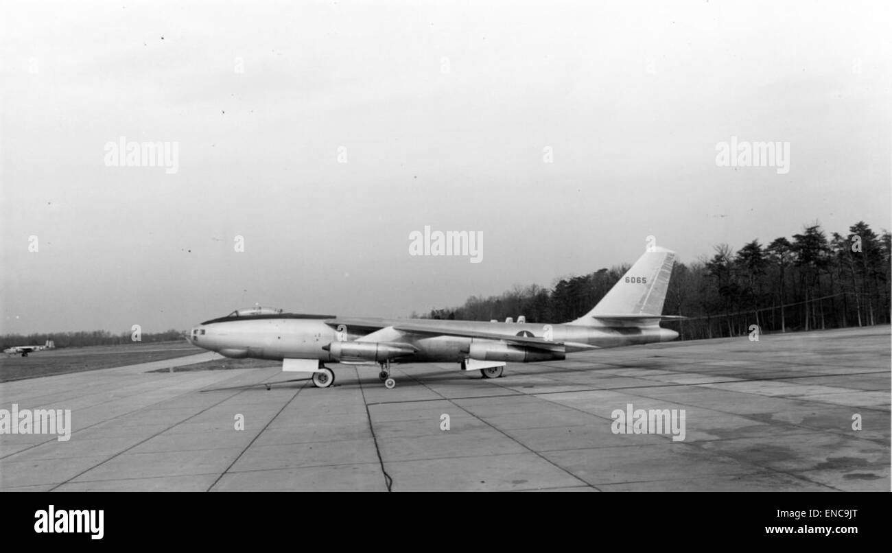 The Boeing XB-47, a revolutionary U.S. Air Force jet bomber prototype ...