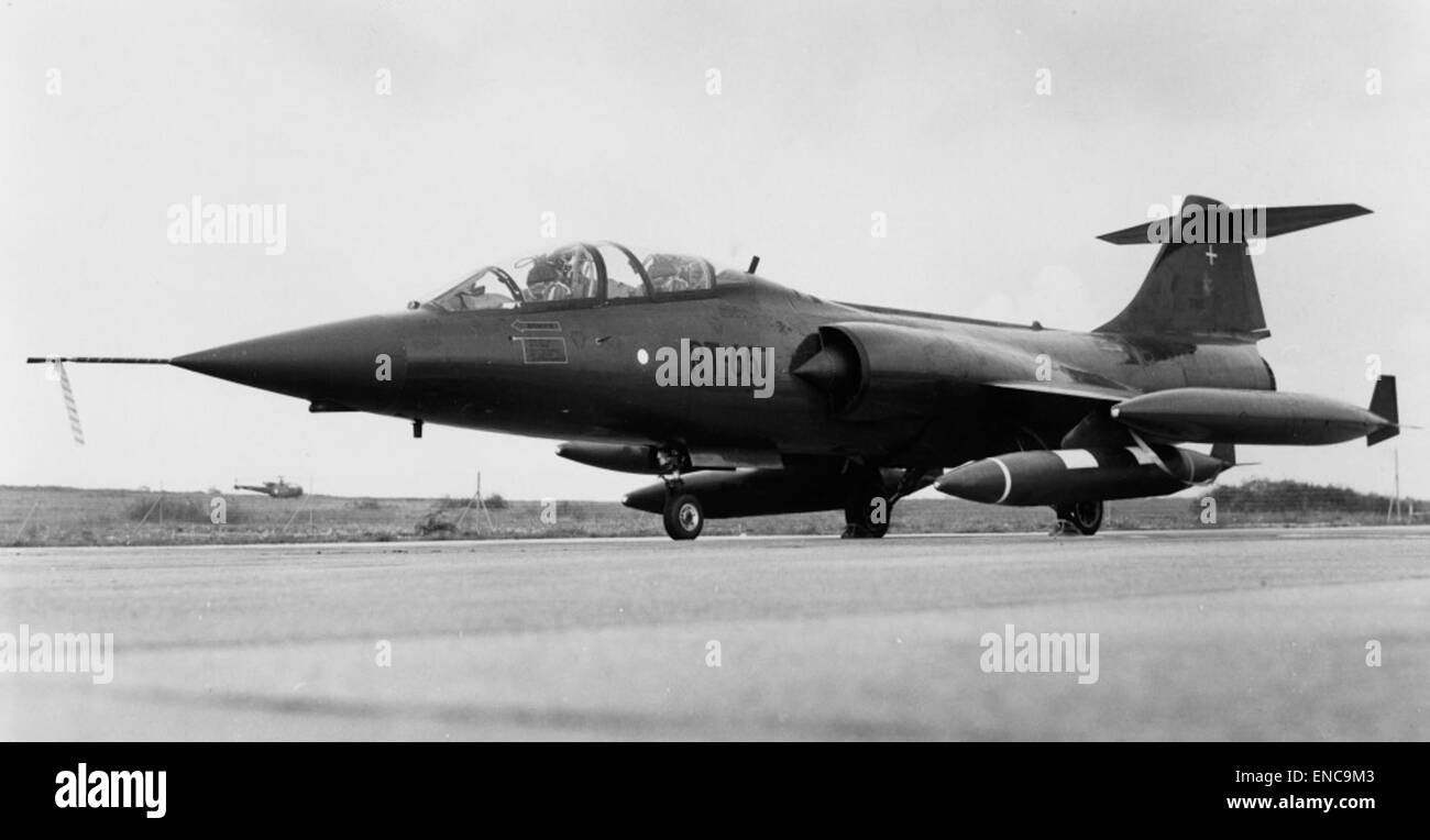 Canadair CF-104D cn 5337 104667 Esk 723 FlyvevabnetRDAF (Jean-Michel ...