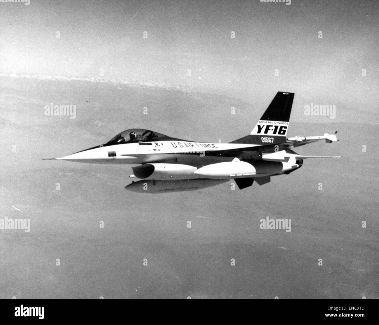 Photograph of a General Dynamics F-16 fighter jet, showcasing its ...