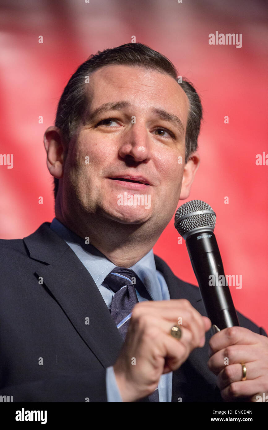 Ted cruz speaking hi-res stock photography and images - Alamy